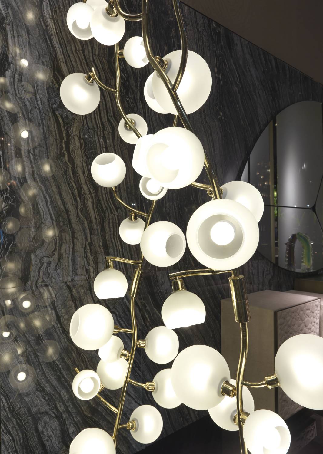 WHITE BERRY - suspension lamp | Roberto Cavalli Home Interiors